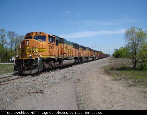 BNSF 8912